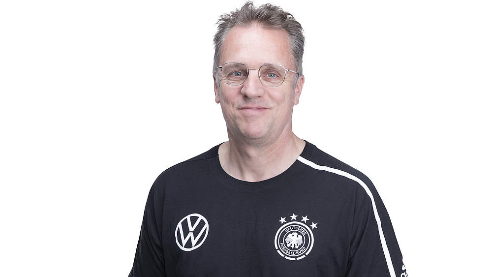 Kult-Kicker-Podcast spezial Folge 13 – Promis und Fußball: Prof. Dr ...